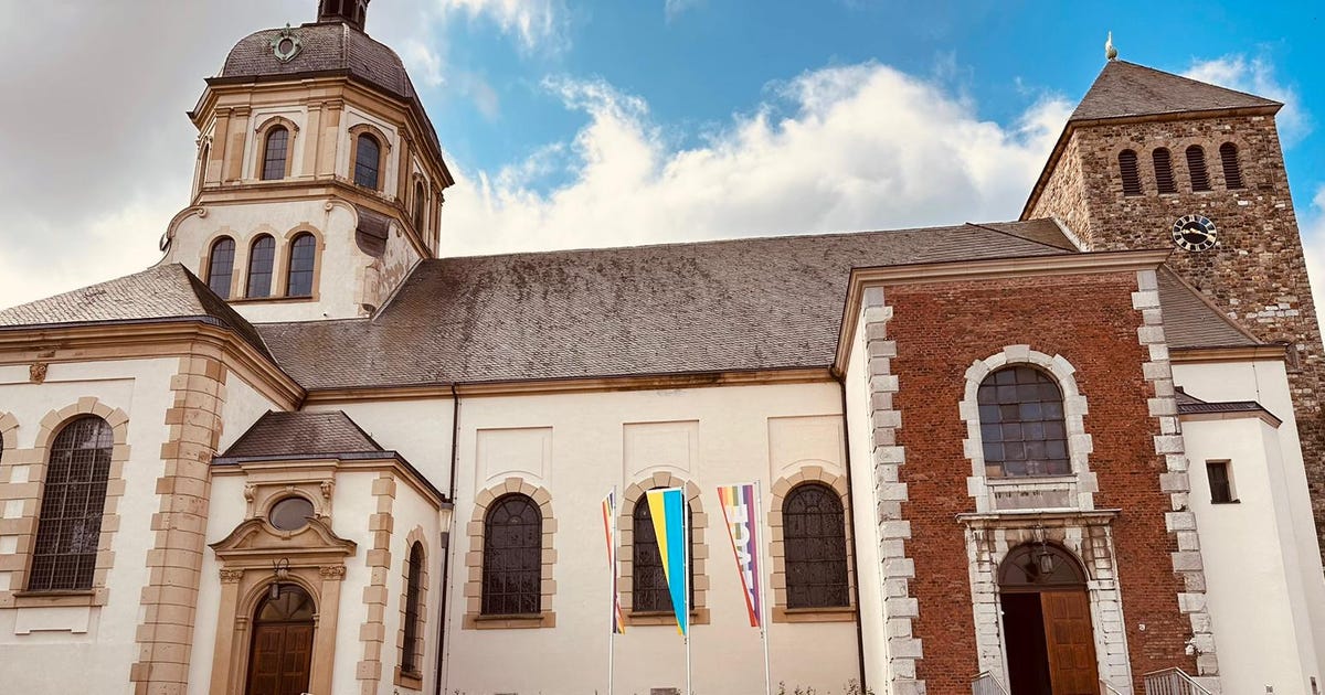 Unsere religionspädagogische Arbeit - Über das Familienzentrum ... Unsere religionspädagogische Arbeit - Über das Familienzentrum ...